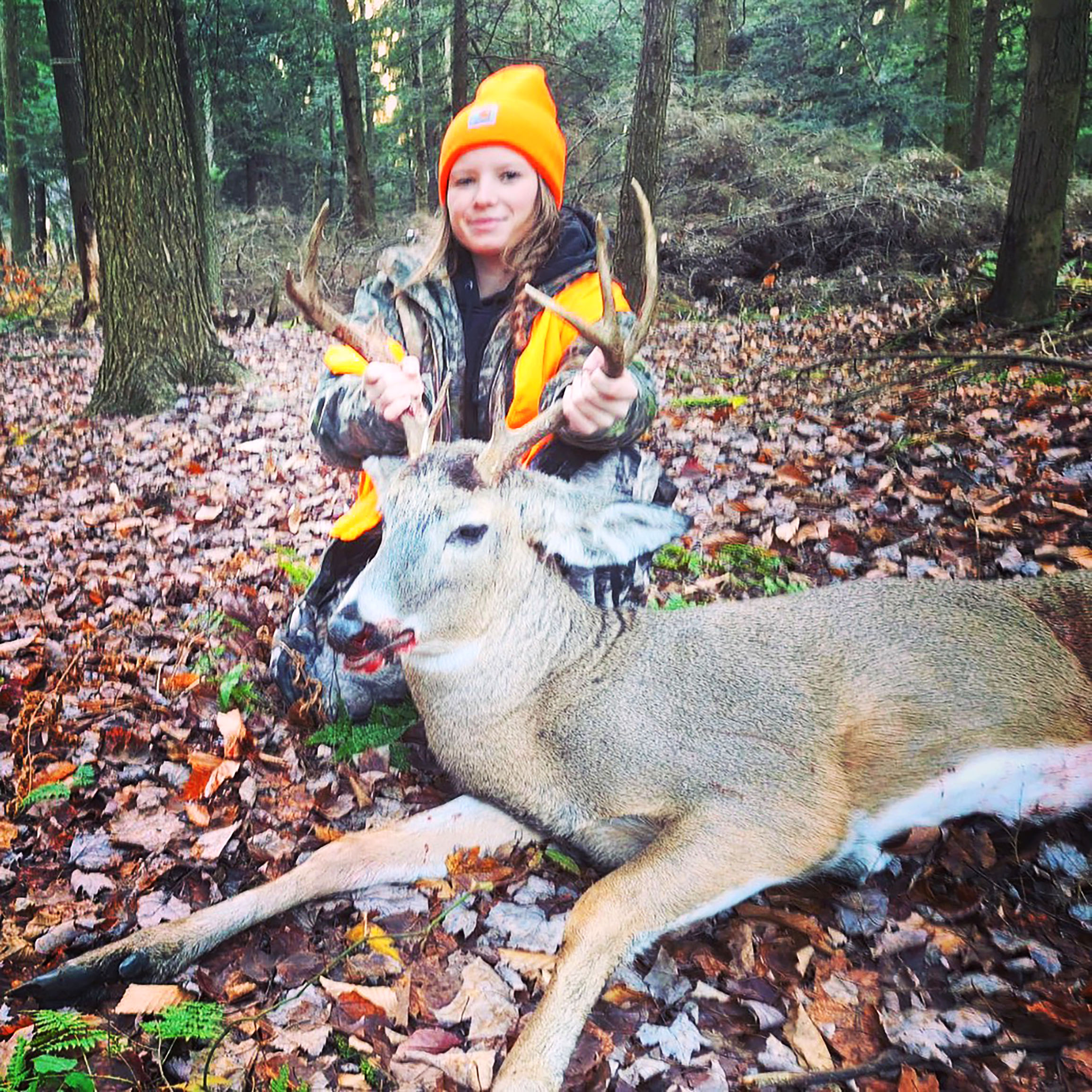 Ripley’s Pinzok gets her first buck | News, Sports, Jobs - Observer Today